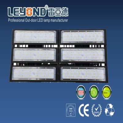 Cina Impermeabilizzi la luce di inondazione d'accensione all'aperto del LED oltre il Livello di lux di 120 Lm/W 5 anni di garanzia 300 watt in vendita