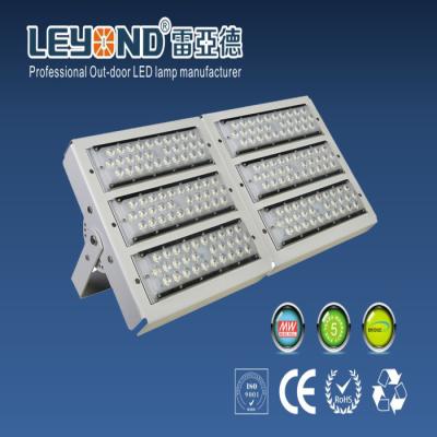 Cina Un alluminio esteriore principale commerciale luminoso eccellente + un PC di 300 di W dello stadio luci di inondazione in vendita