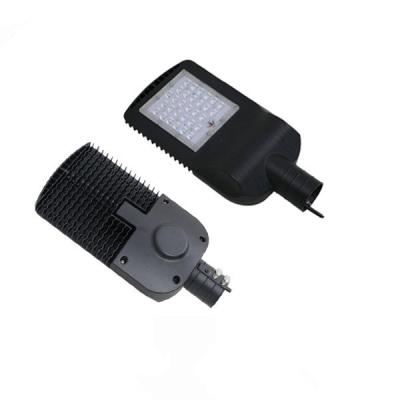 Cina Illuminazione di via leggera del sensore LED di giorno 30w 40w 50w 165lm/w per la strada rurale del parco del giardino in vendita