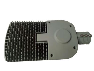 Cina Illuminazione di via del chip LED di 3030 Bridgelux Ik10 Ip66 10-180w alto Efficacay luminoso 130lm/w in vendita