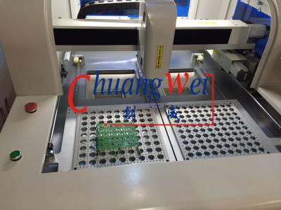 Κίνα Υψηλή ακρίβεια 0.01mm μηχανή δρομολογητών PCB Depaneling κοπής με το CE Cerification προς πώληση
