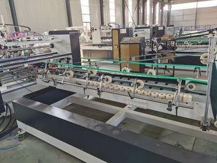 Cina La cartella Gluer del cartone di 3 pieghe ha ondulato l'alimentazione di aspirazione di vuoto della macchina in vendita