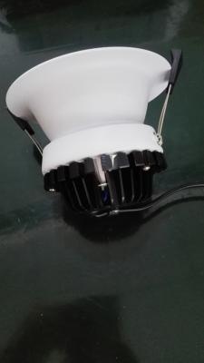 Cina L'alto potere bianco fresco leggero del Cree ha condotto il risparmio energetico di Downlight in vendita