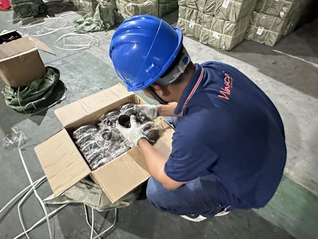 Winsco quality inspection for polished stainless steel handrail elbows