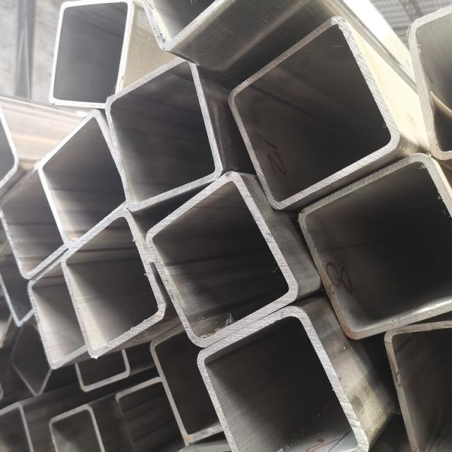 Thick wall stainless steel square tube section and corner detail