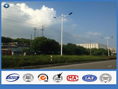 Cina Q235 Materiale 6M 8M 10M 12M Lampade di illuminazione stradale in vendita