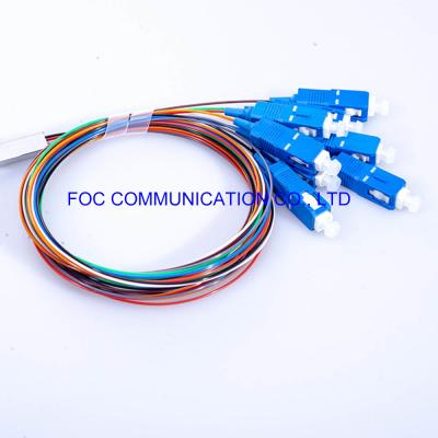 중국 FTTX를 위한 1×8 0.9mm 관 PLC 광학적인 쪼개는 도구 SC UPC 연결관 G.657A 판매용