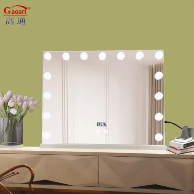 Cina Imballaggio in cartone individuale Modern LED Home Decor Piccolo con specchio luminoso Hollywood in vendita
