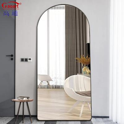 China Volledig Roze Grote Boog Frame Staande Metalen Slaapkamer Decoratie Spiegel Contemporary Design Stijl voor dagelijks Te koop
