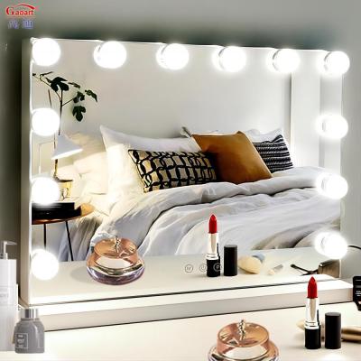 Cina Scopri il segreto del trucco perfetto con Hollywood Mirror in vendita