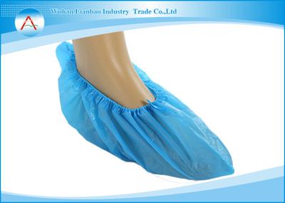 Cina Accessorio NO--pulito bianco della stanza pulita/blu eliminabile dell'abito della copertura della scarpa del PVC in vendita