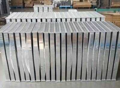 中国 エンジニアリングアプリケーション ラジエーター SK120-3 掘削機部品 工場品質 販売のため