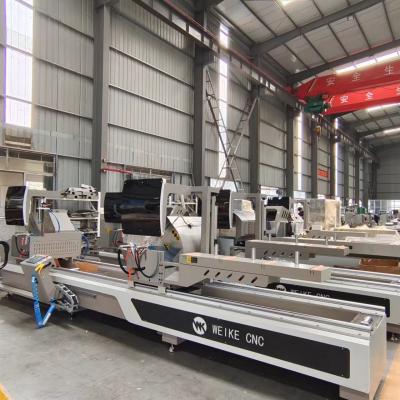 Chine scie de coupure automatique en aluminium de 550mm pour la porte de fenêtre et le mur rideau à vendre