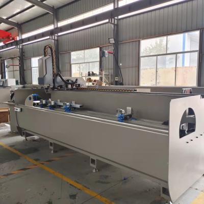 Κίνα Κέντρο τρυπών και φρέσκας CNC για προφίλ αλουμινίου προς πώληση