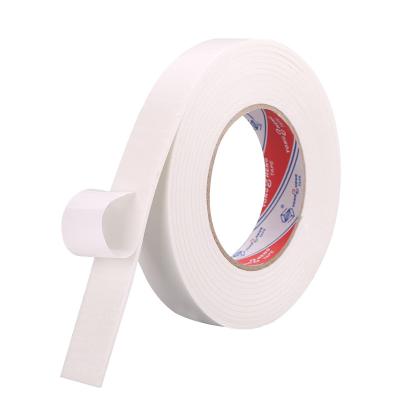 Cina Striscia 24mm del nastro della schiuma parteggiata doppio autoadesivo del PE 25mm densamente termoresistenti in vendita