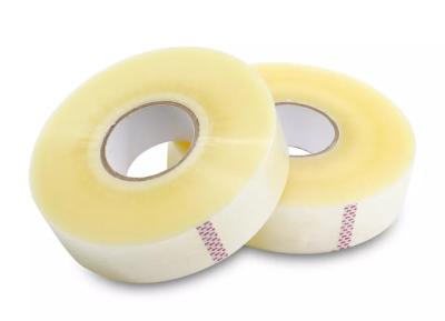 Cina Hot Melt Packing Tape Machine Roll For 48/50mm X 1000M Cello Tape Jumbo Rolls in vendita