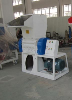 中国 倍は騒音の層のペットびん/PE のフィルムをリサイクルするためのプラスチック粉砕機機械を減らします 販売のため