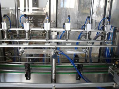 Cina Macchina di rifornimento liquida rotatoria regolabile del volume per miele/latte/bevanda in vendita