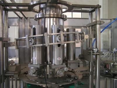 Cina Imbottigliatrice di vetro dell'animale domestico 4 in 1 imbottigliatrice della bevanda automatica in vendita