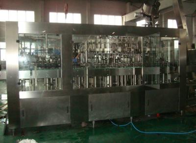 Cina Macchina di rifornimento automatica piena del vino per il cappuccio della bottiglia di vetro/ROPP, acciaio inossidabile SUS304 in vendita