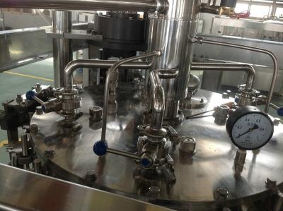 Cina Sistema di riempimento e di coperchiamento della linea elettrica di imbottigliamento del vino per liquore/alcool in vendita