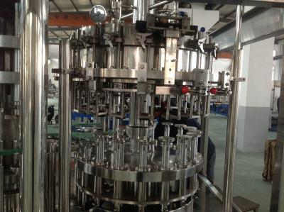 Cina Macchina di rifornimento del vino della bevanda della soda/riempitore elettrico della bottiglia di vino di gravità in vendita