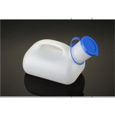 Chine Cheap medical grade urinal durable disposable male urine container urine plastic pot à vendre