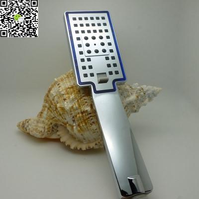 Cina Pressione di Rainfull che amplifica le teste di doccia multifunzionali con il tubo girante del magnete in vendita