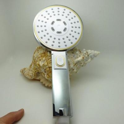 Cina ABS tenuto in mano di bianco di pressione di acqua di minimo della testa di doccia del filtro da acqua in vendita