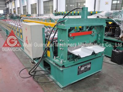 China Rollo bloqueado del panel del tejado que forma las máquinas de la techumbre de la máquina/del metal para la fijación de la hoja en venta