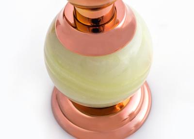 Chine Design moderne Pinceau et support de toilette à vis cachée à vendre