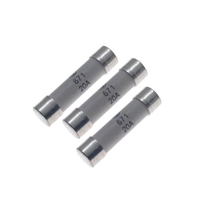 Κίνα 6x25mm Cartridge Slow Blow Ceramic Tube Fuse Link 20A 75V with Copper Siled Cap προς πώληση