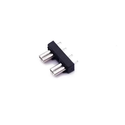 중국 297 자동차 피지 홀더 SL506P ATS 미니 블레이드 피지 클립 15A 250V PCB 마운트 판매용