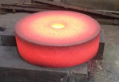 Cina la stampa 45MN ha lavorato il disco a macchina forgiato, processo d'acciaio pesante del metallo di pezzo fucinato in vendita