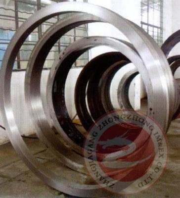 Cina En di BACCANO rotolata ASTM A388 di pezzo fucinato dell'anello dell'acciaio legato di energia eolica, OD 7000mm in vendita