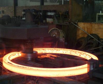 Cina Anello rotolato ASTM di forgia ASME dell'acciaio legato per l'industriale dell'energia eolica in vendita