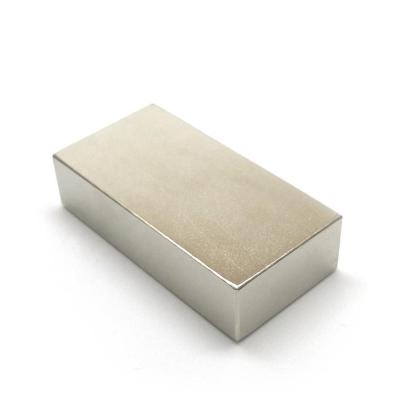 中国 ISO14004 2004 承認されたN52ネオジウム磁石棒ブロック 環境用100 x 50 x 20mm 販売のため