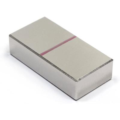 中国 超強 N50H N42 N45 N52 工業用ブロックネオジム磁石 販売のため