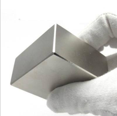 Cina Magneto di acciaio neodymium grande magneto di acciaio neodymium grande magneto di acciaio 30x20x10mm N35 NdFeB permanente ad alta resistenza in vendita