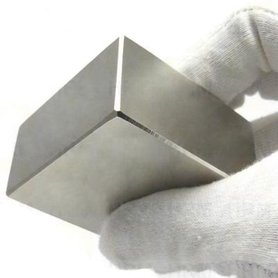 Cina Magnete industriale di grado N52 Magnete permanente a terra rara Neodimio in vendita