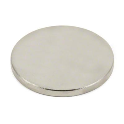 Cina N45 Magnete al neodimio con tolleranza di precisione /-0,05 mm e ISO14004/9001/TS16949 Approvato in vendita