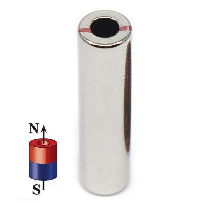 Cina Servizio di taglio Personalizzato Permanente Magnetizzato Axialmente Diametralmente Magnetizzato N52 Magnete Neodimio cilindro cavo in vendita