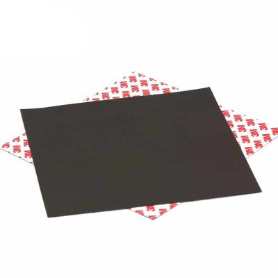 Cina 3M Self Adhesive Flexible Neodymium Magnet Sheet A5 Tolleranza di taglia 1% Tolleranza elevata in vendita