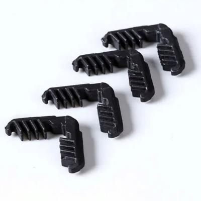 China Makkelijke installatie Plastic Double Glass Bendable Aluminium Spacer Bar Hoek Connector Te koop