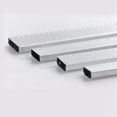 China 2024 Hot Sale OEM Minetaal Aluminium Spacer Bent Type Voor Glas Integrated Blinds And Double Glazing Te koop