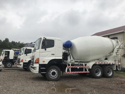 Chine Camions de transport de mélangeur concret de Hino 6X4 à vendre