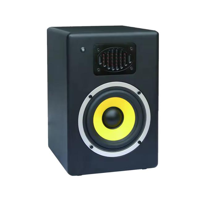 VRT8 Active Studio Monitor Speaker front view