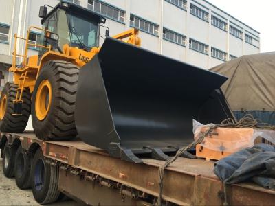 Cina Il caricatore 3.0T diesel 92kW della ruota del compatto del ³ 10t di XCMG LW300K/1.8 m. ha valutato il potere CON APPROVAZIONE di iso ccc in vendita