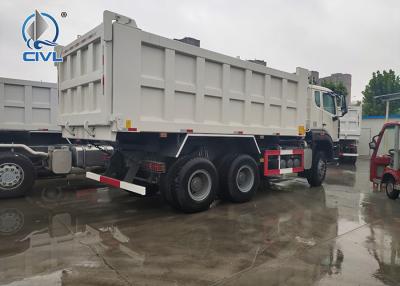 中国 336/371HP Sinotruck Howoの白く/赤い色の頑丈なダンプ トラックのダンプカー トラックのForconstructionの場所 販売のため