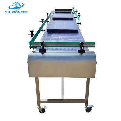 Ρυθμίσιμη ταχύτητα Flat Top Modular Belt Conveyor SS304 Καρβονικό χάλυβα